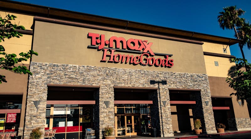 Entrance To a TJ Maxx Store Editorial Photography - Image of shop ...
