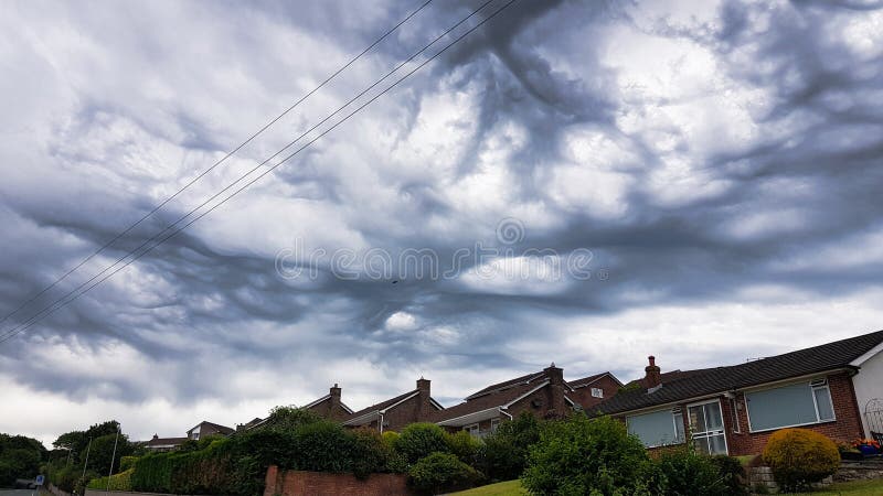 Storm Clouds Forming Over Devon Stock Photo - Image of horizon, thunder ...