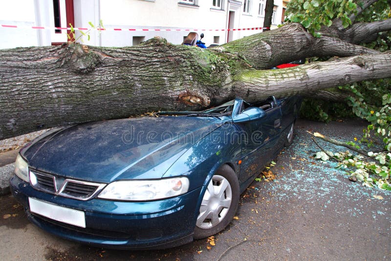 Storm damage car stock photo. Image of loss, sturmschaden - 104048500