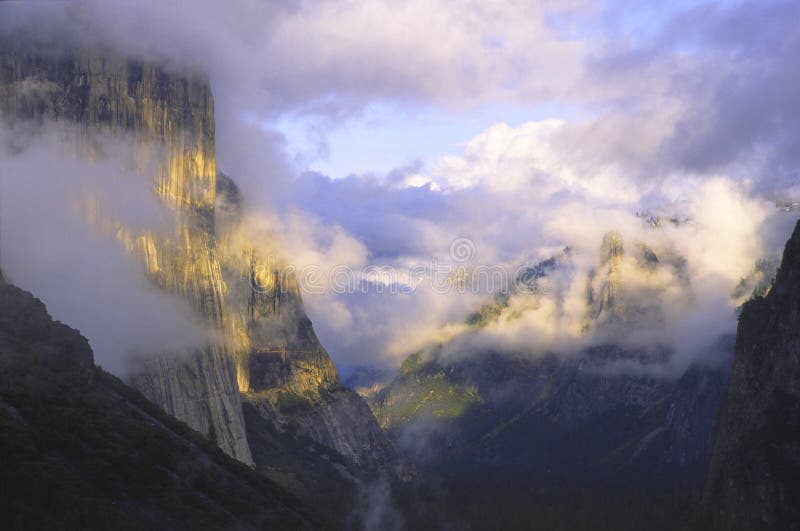 Storm over Yosemite Valley stock image. Image of national - 3764407
