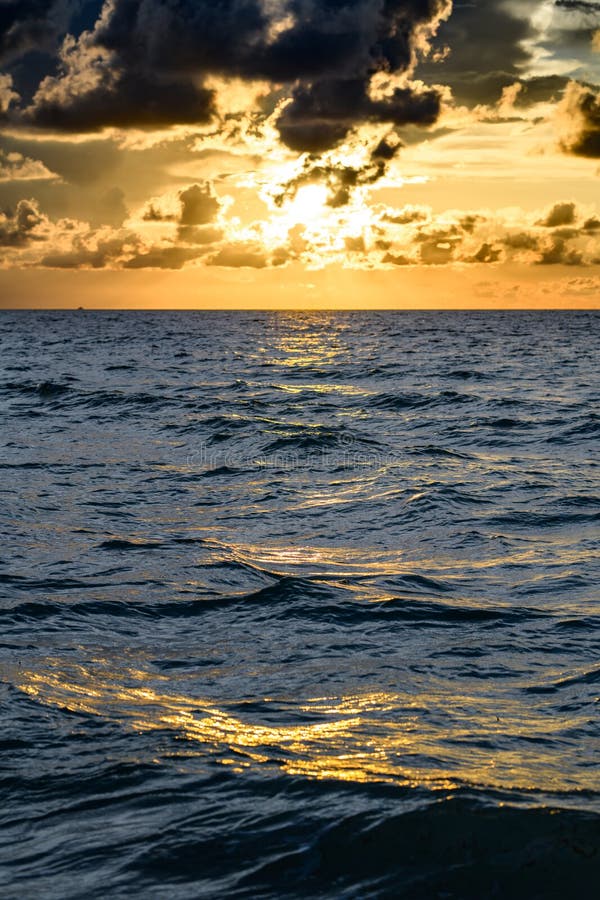 Stormy Cloudy Sky. Big Cloud Above Ocean. Dark Cloudy Sky at Sunset ...