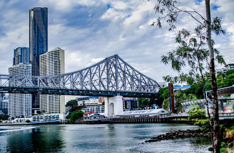 Story bridge side view editorial stock image. Image of australia ...