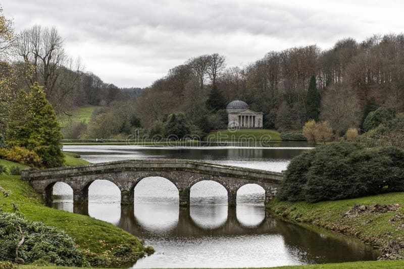 Stourhead National Trust stock image. Image of tree, bridge - 15933313