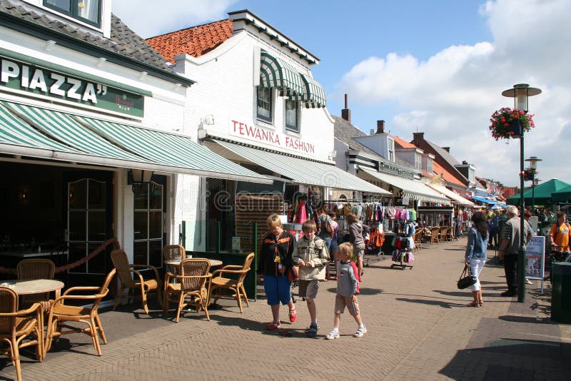 Het Centrum Van Renesse Dat Een Restaurant Over Het Hoofd Ziet ...