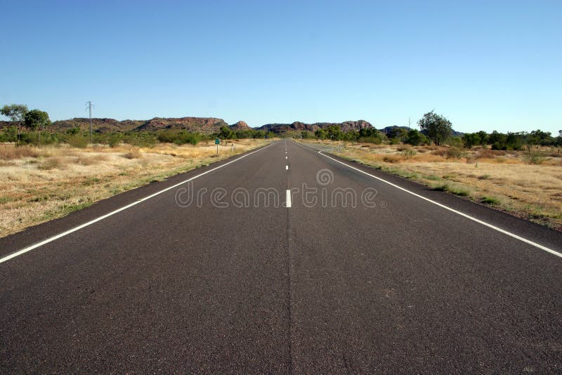 Strada Dell'Outback Australiano, Queensland Fotografia Stock - Immagine ...
