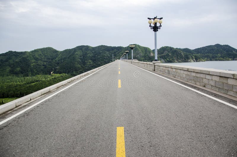 A Straight Path by the Lake Stock Image - Image of distant, path: 98177837