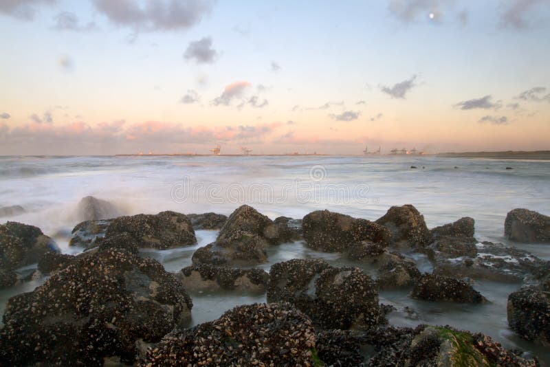 Strand in België stock foto. Image of beeld, materiaal - 137214722