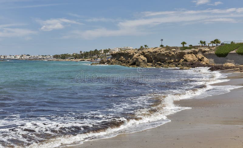 Strand i Paphos, Cypern arkivfoto. Bild av liggande, historia - 75411248