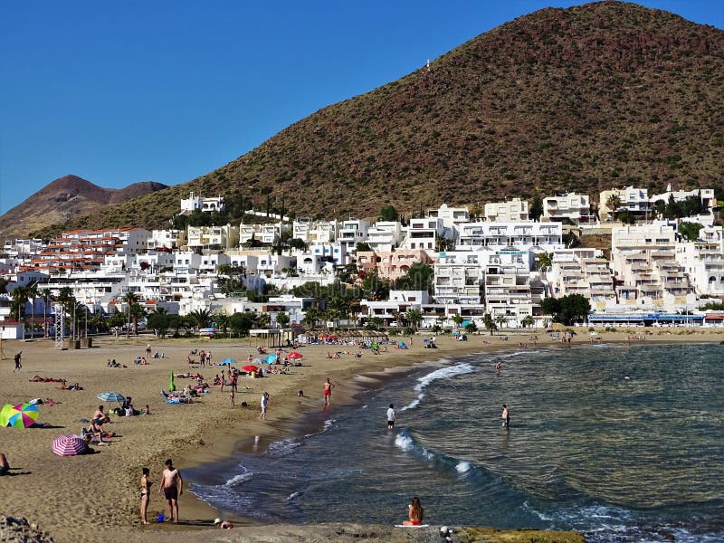 Setzen Sie in Cabo De Gata, San Jose, Almeria, Spanien Auf Den Strand ...