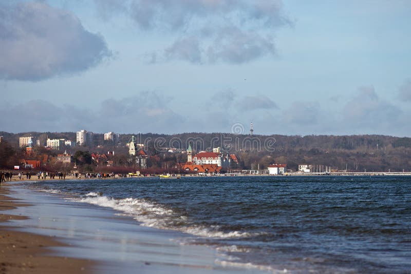 Strand in Sopot stockbild. Bild von tourismus, leute - 18220307