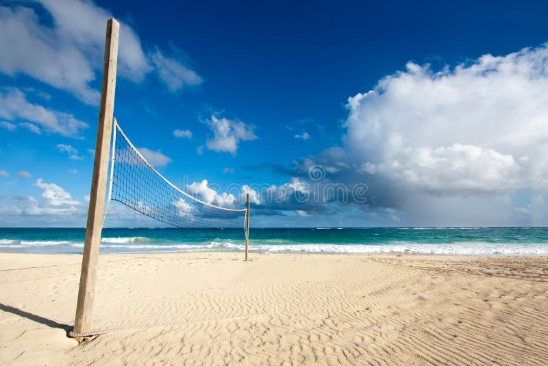 Strand-Volleyball stockbild. Bild von sport, idyllisch - 12391709