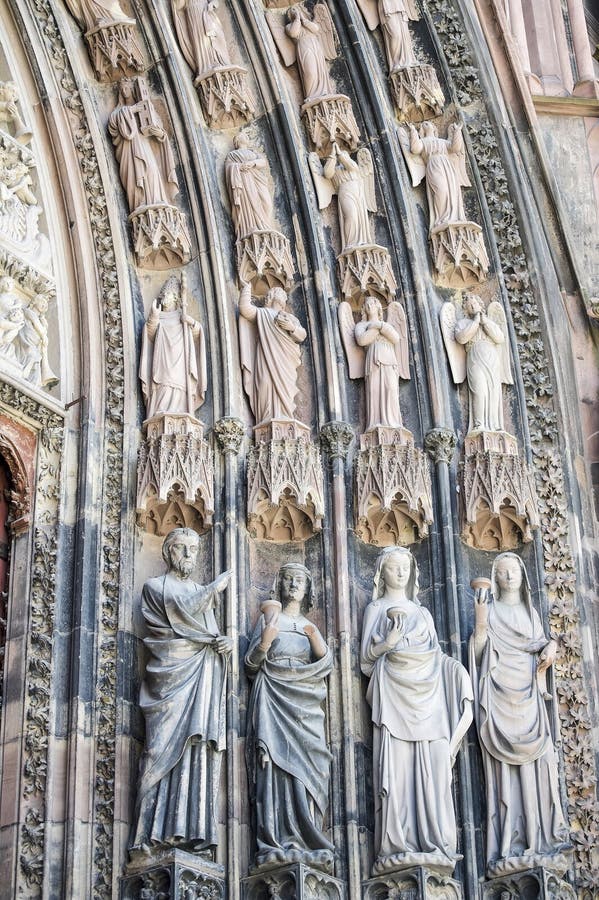 Most Famous Gothic Sculptures at Cassandra Wild blog
