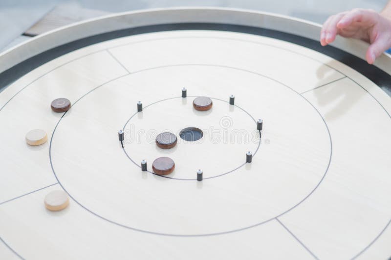 Board Crokinole Stock Illustrations – 4 Board Crokinole Stock ...