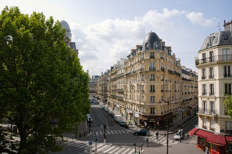 Straten van Parijs stock afbeelding. Image of toerisme - 19389877