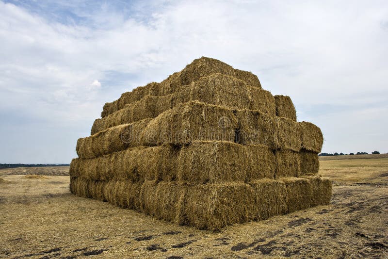 Straw bales pyramid stock image. Image of bales, crop - 62650021