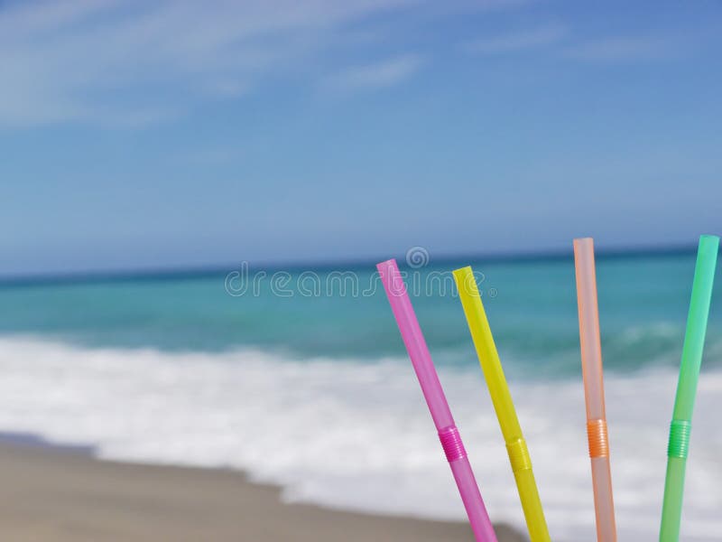 Straw beach drink stock image. Image of ocean, idyllic - 28914555