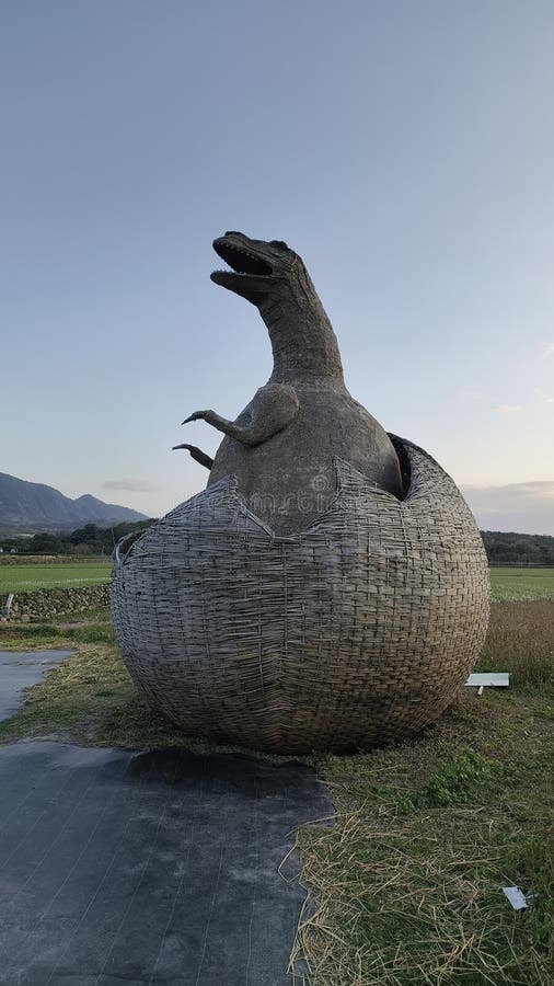 Straw Dinosaurs Park Stock Photos - Free & Royalty-Free Stock Photos ...