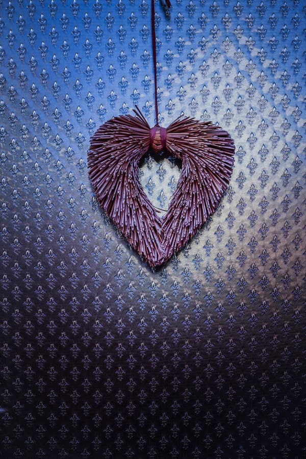 Straw Heart stock photo. Image of straw, heart, hauseingang - 147104800