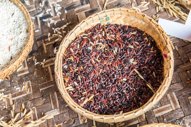 Straw Plate with Long-grain Red Rice Stock Image - Image of fiber ...