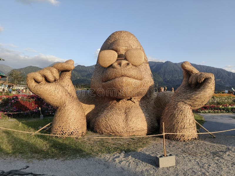 Weaving Monkeys Stock Photos - Free & Royalty-Free Stock Photos from ...