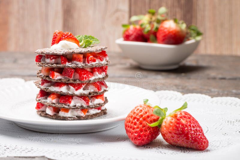 Strawberries Desert with Cream Stock Image - Image of white, summer ...