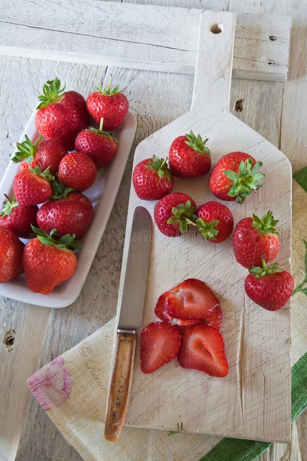 Strawberries Sliced on a Chopping Board Stock Image - Image of fresh ...