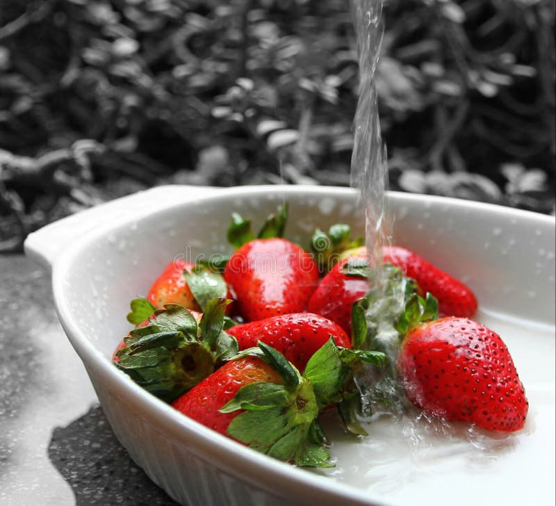 Strawberries, Strawberries with water