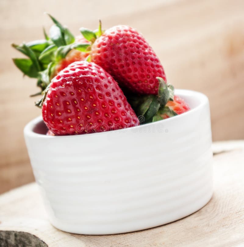 Strawberry in bowl stock image. Image of fresh, good - 30313375