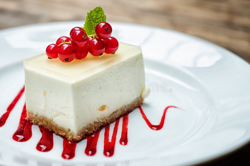 Strawberry Cheesecake Slice Stock Image - Image of meal, chocolate ...