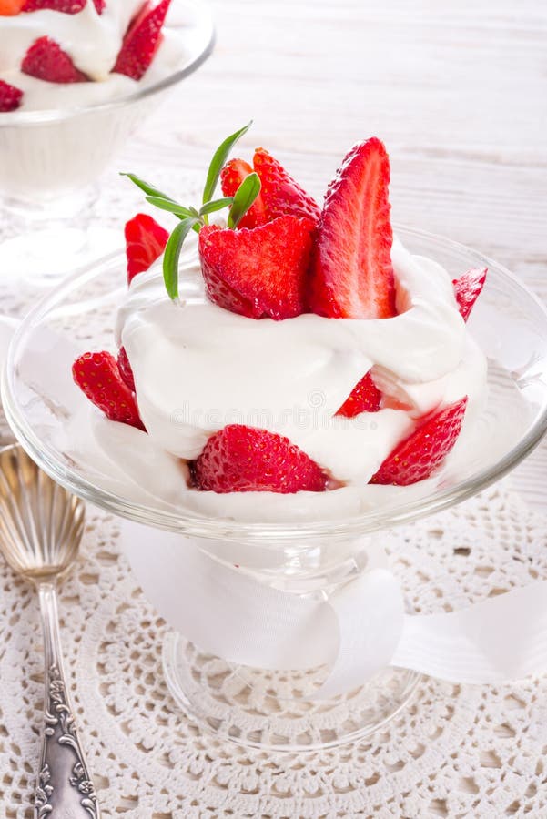 Strawberry with cream stock photo. Image of fruit, dessert - 31394754