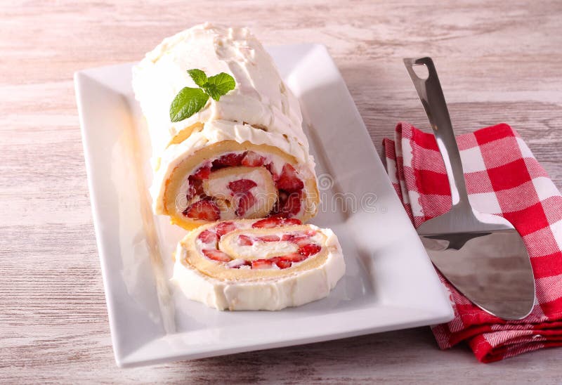 Strawberry and Cream Roll Cake Stock Image - Image of berry, dessert ...