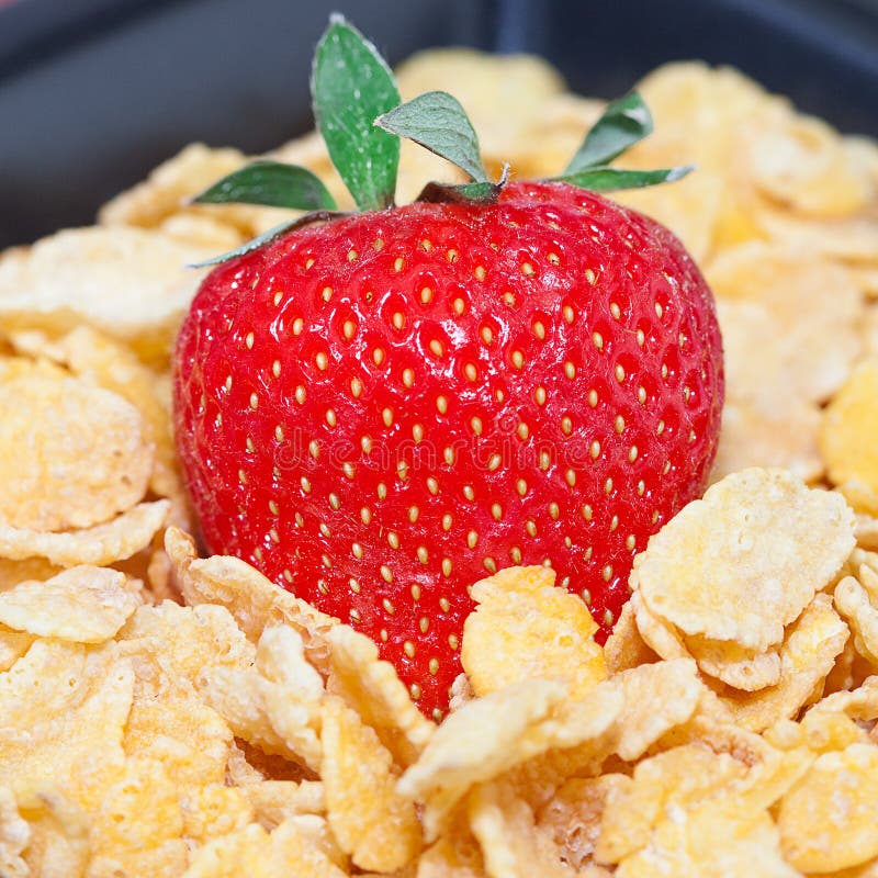 941 Bran Flakes Cereal Strawberry Stock Photos - Free & Royalty-Free ...