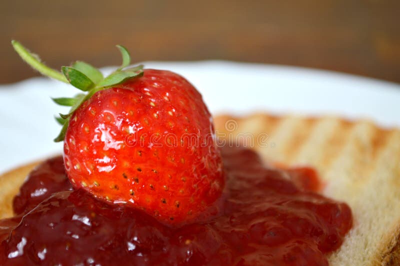 Strawberry jam on toast a stock image. Image of ingredient - 64498161