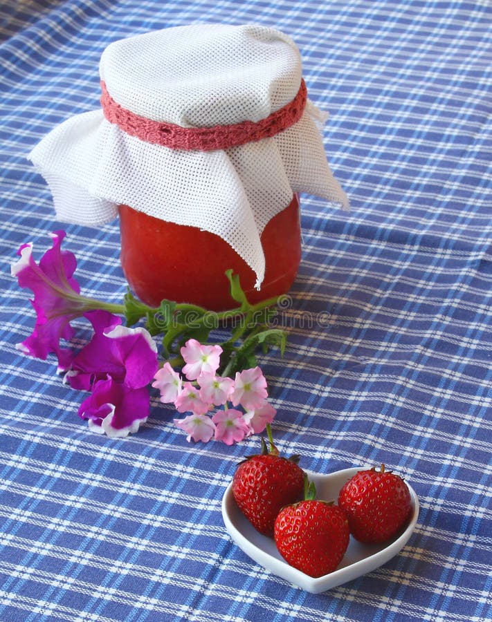 Strawberry and Jar of the Strawberry Cooking Stock Image - Image of ...