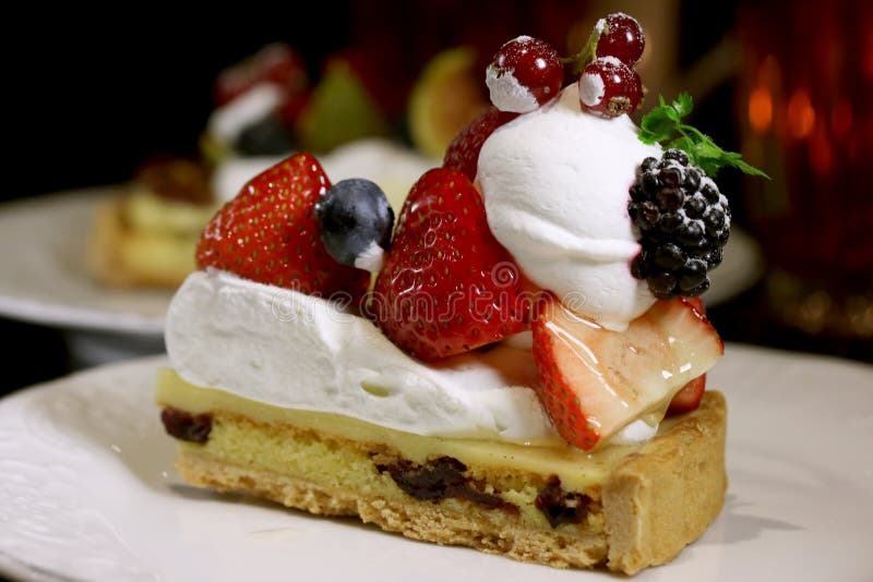 Strawberry raspberry cake stock image. Image of christmas - 36842669