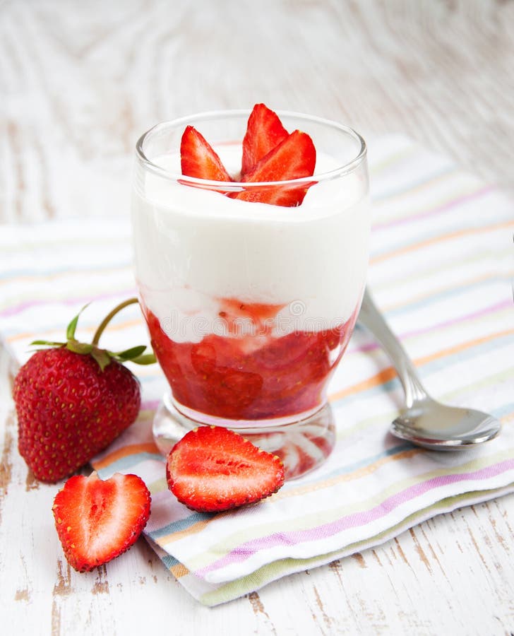 Strawberry Yogurt stock image. Image of breakfast, juice - 32261013