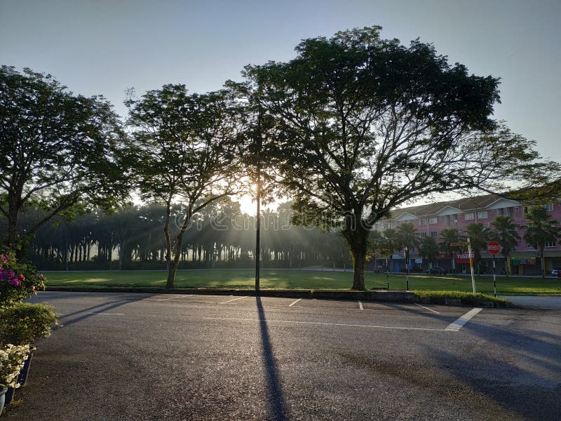 Stream of light editorial photo. Image of city, sunlight - 259501281