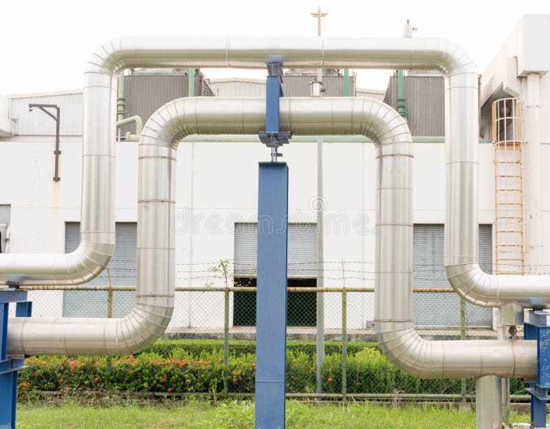 Stream Pipelines on Pipe-bridge Stock Photo - Image of energy, refinery ...