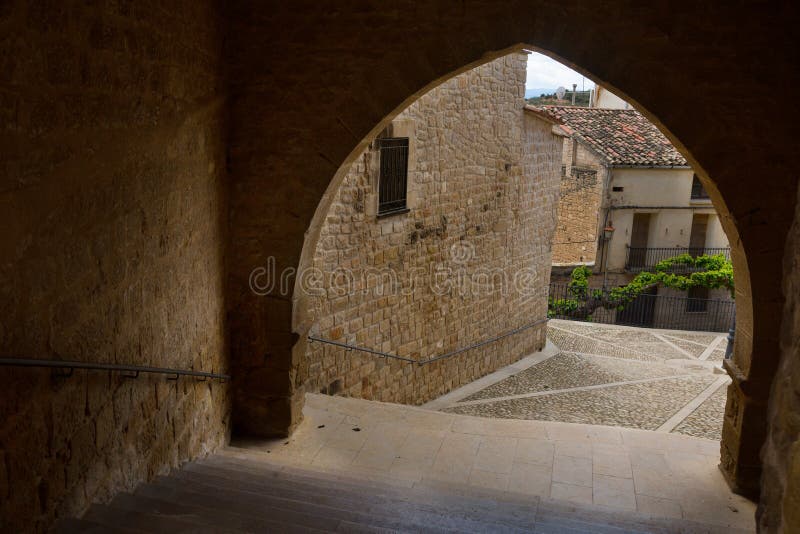 Street with Arch in Calaceite Stock Image - Image of house, stone: 73332161