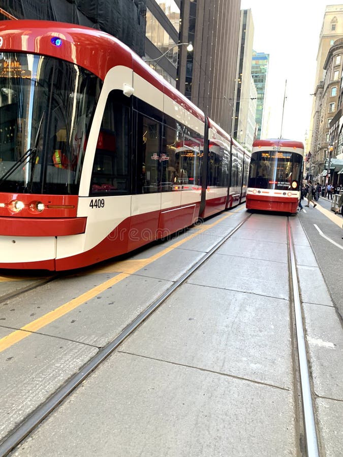 Street car Toronto editorial photography. Image of toronto - 260671972