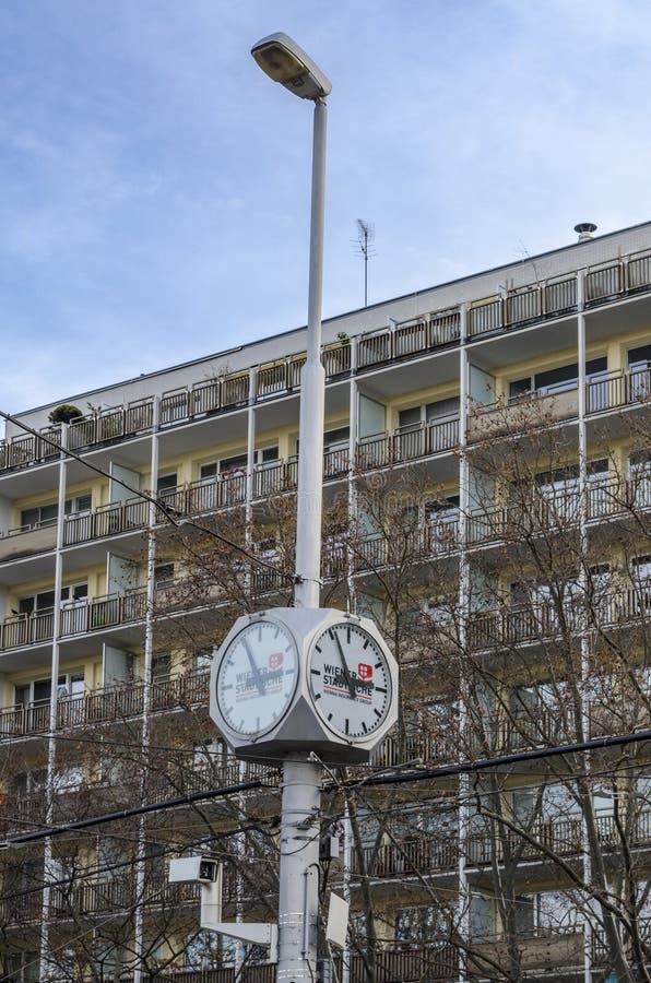 Street Clock on a Pole in Vienna Editorial Photography - Image of clock ...