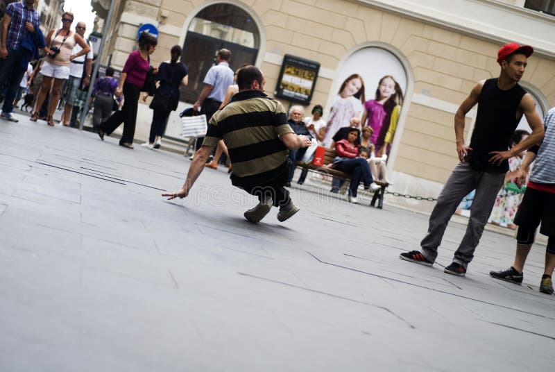 Street Dancer editorial photo. Image of modern, entertainment - 31060856