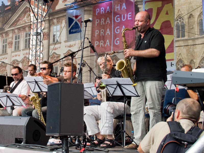 Street Jazz Concert editorial stock photo. Image of jazzman - 15500943