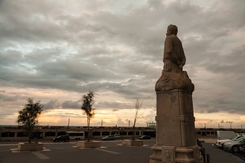 Street Level Dramatic View of Statue As Sun Sets Stock Photo - Image of ...