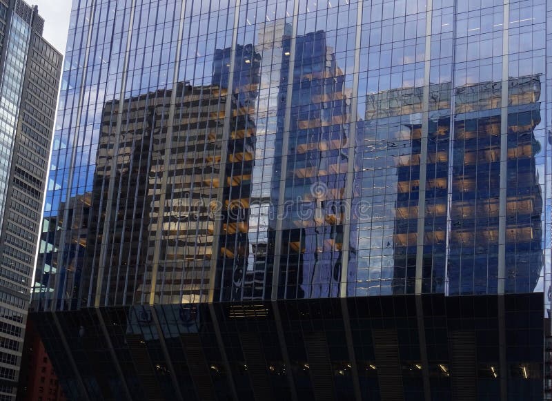 Street in the Loop. Chicago Stock Image - Image of faaae, crystallised ...