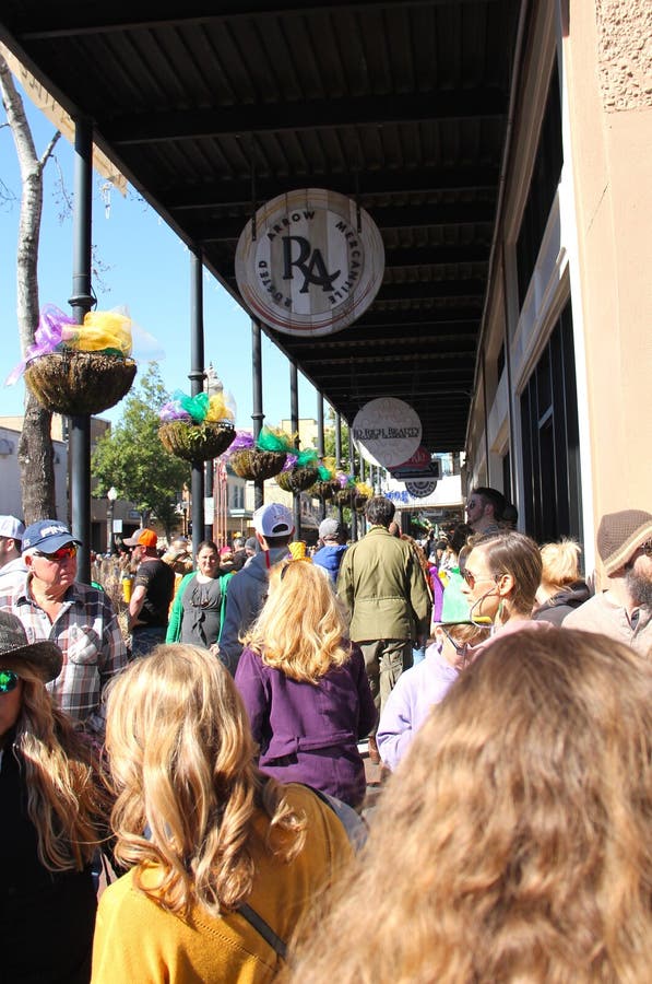 The Street during a Mardi Gras Parade Editorial Photo - Image of mardi ...
