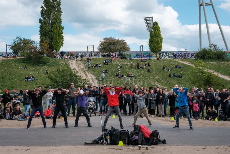 Street Performer Group Dancing Breakdance in Crowded Park Mauerpark in ...