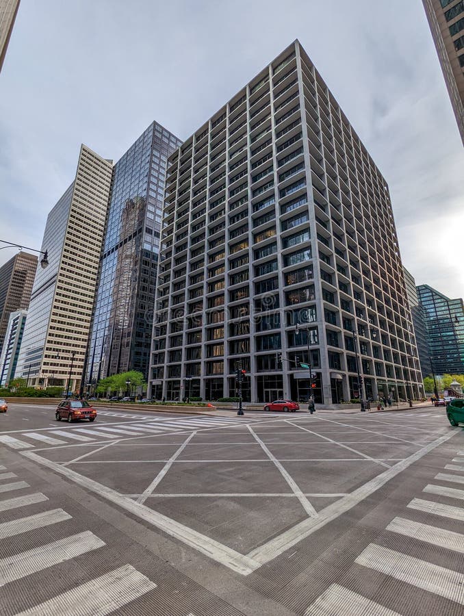Street and Riverview Scenes in Downtown Chicago Stock Image - Image of ...