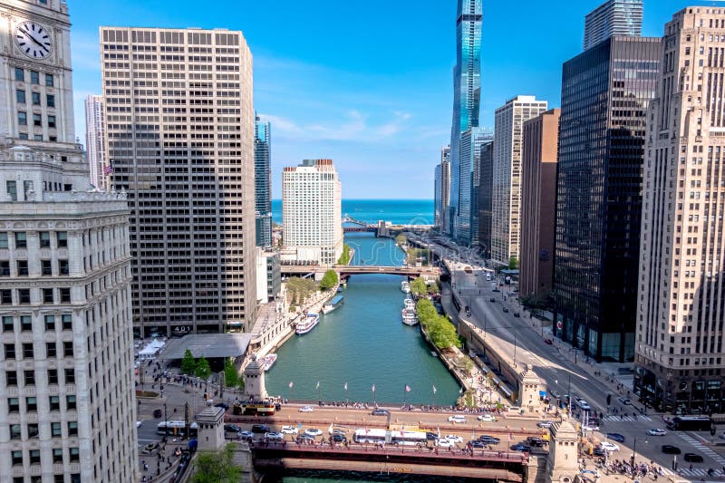 Street and Riverview Scenes in Downtown Chicago Stock Image - Image of ...