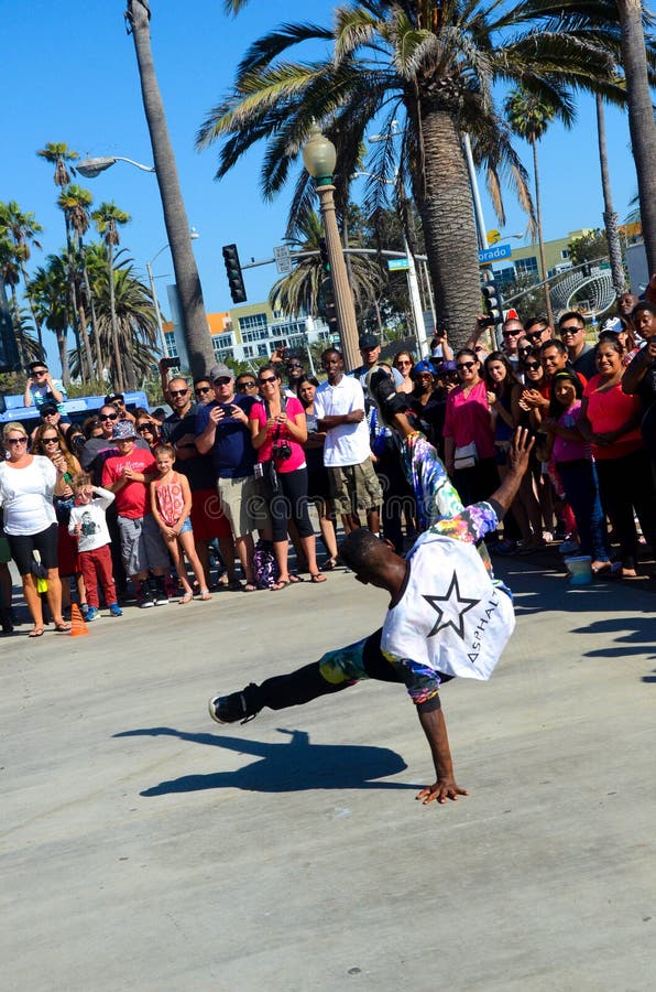 Street show editorial image. Image of tricks, show, flips - 44771435